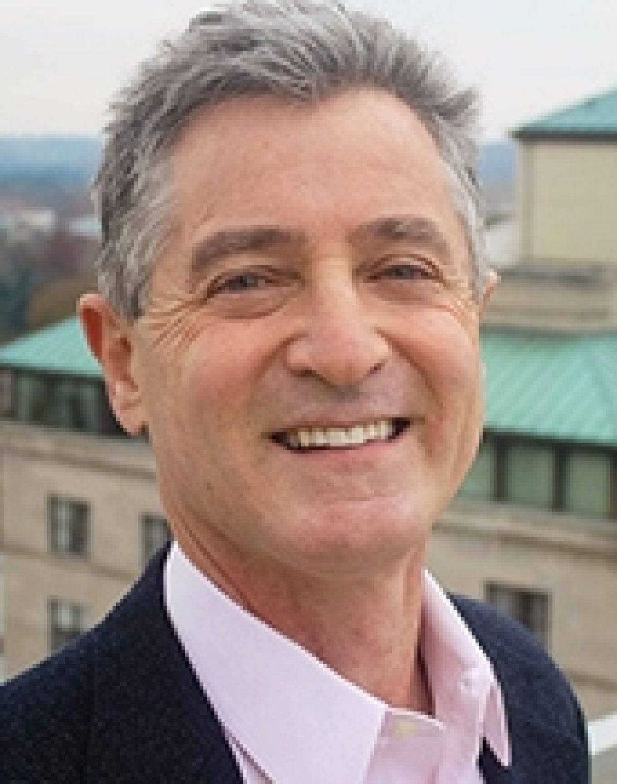 Robert Hecht | Carnegie Council for Ethics in International Affairs